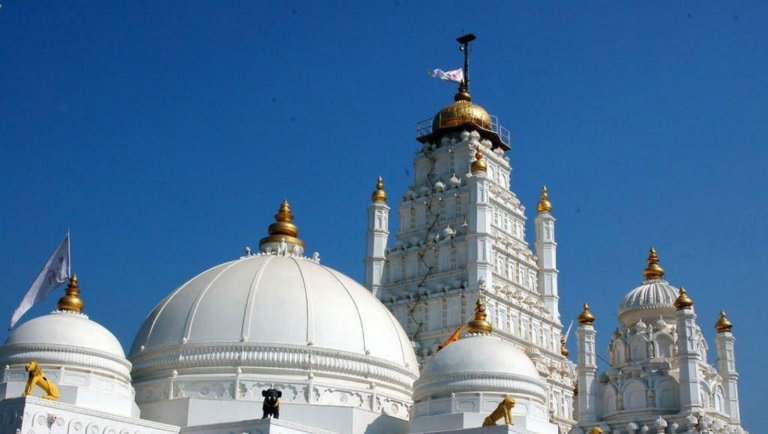 Exploring Ranchhodrai Temple, Dakor: Divine Krishna Abode - Divya Kripa